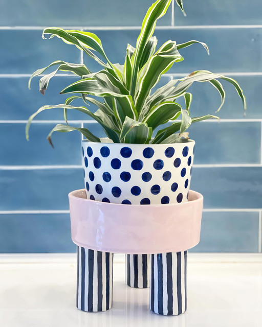 Ana Miro Pottery – mtrl.io